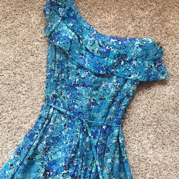 Jessica Simpson | Dresses | Jessica Simpson Blue Floral Dress | Poshmark
